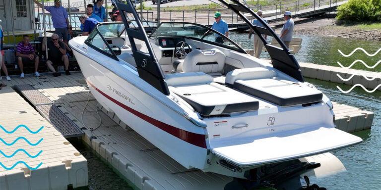 Sculling vs. Rowing | Types of Rowing Boats | EZ Dock